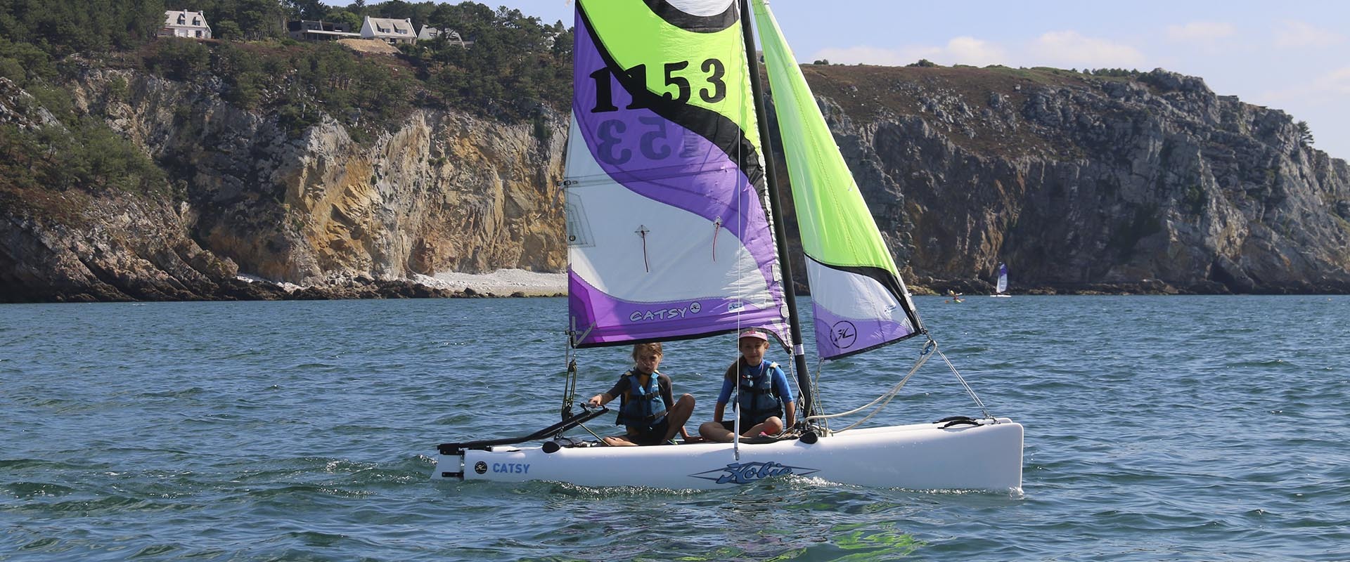 Catamaran Catsy 8-10 ans - Centre Nautique de Crozon Morgat